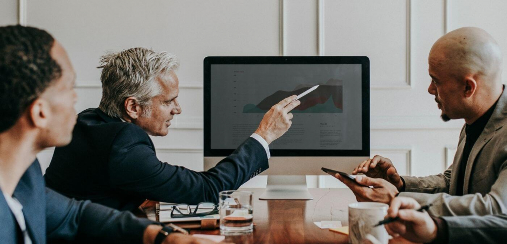 Qué es un CIO: el perfil profesional más actual - Grupo IOE